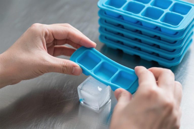 The Ultimate Guide to Choosing Ice Cube Trays for Commercial and ...
